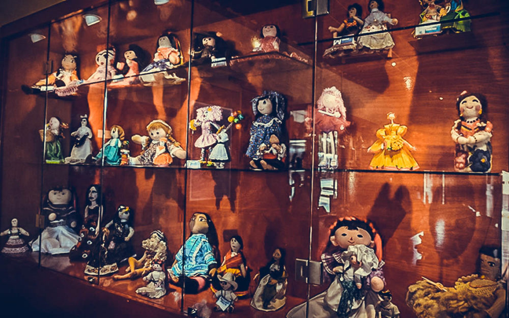 Traditional Doll Museum - Magical Towns