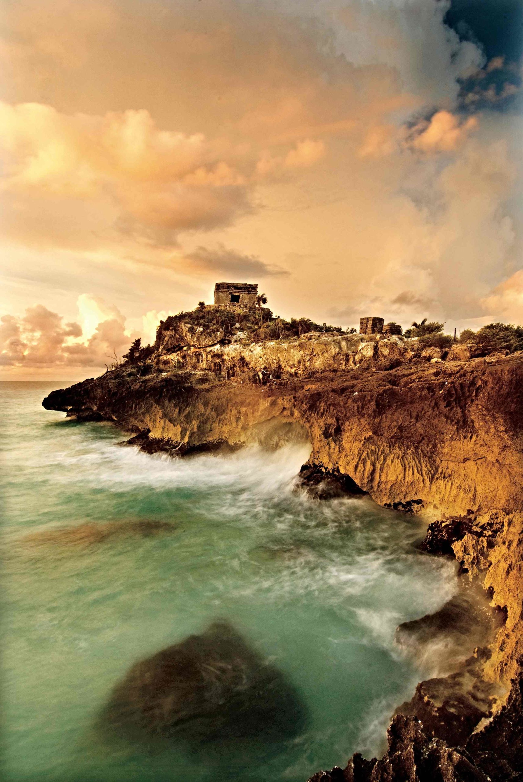 Tulum Archeological Site - Magical Towns