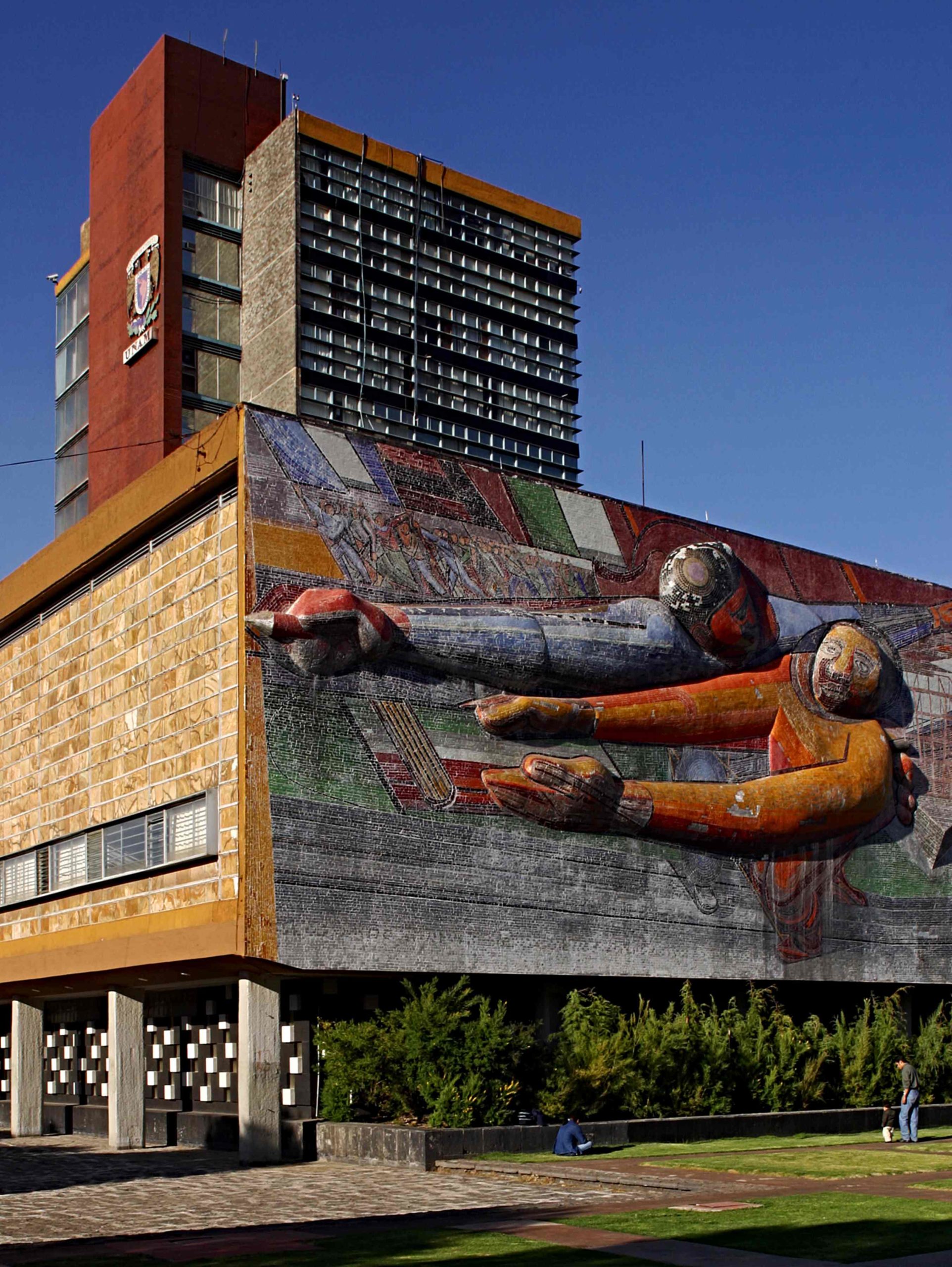 UNAM Rectory Tower - Magical Towns