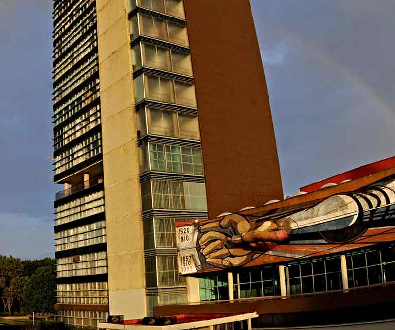 UNAM Rectory Tower - Magical Towns
